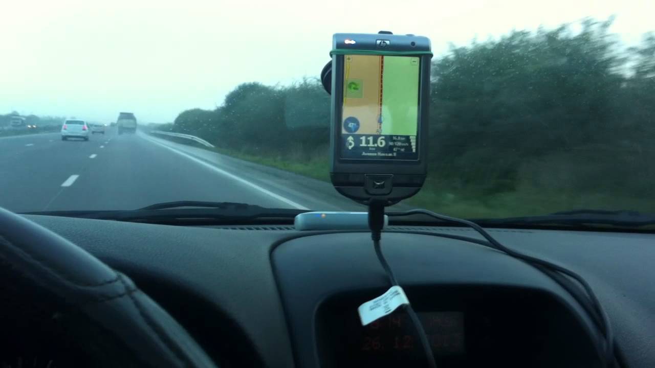 Opel Astra G - GPS TOMTOM 7 on iPaq , Parrot ck3100 - YouTube
