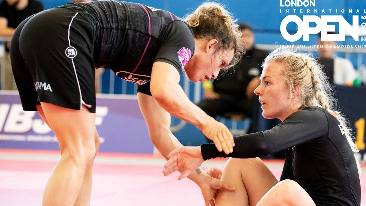 Gabriela Fechter v Ashley Bendle / London Open No-Gi 2022 - YouTube