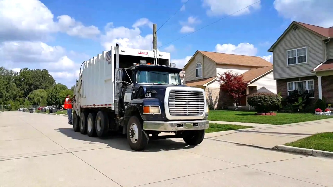 GFL Environmental: Ford L9000/ Leach 2rII - YouTube