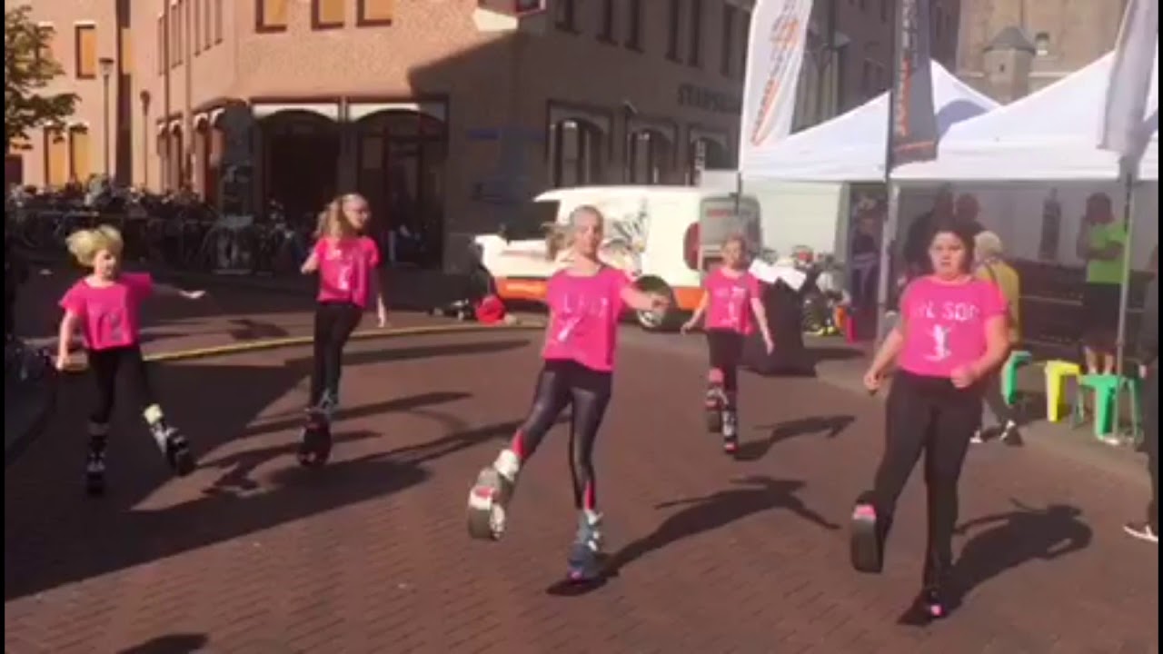 Achilles Jump Kids op Kangoo Jumps (Jumpsport.NL) - YouTube