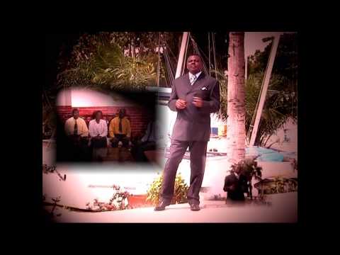 Fr Lifoko du ciel chante Mono Nzeza