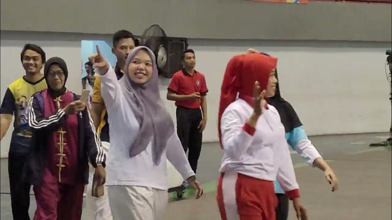 Defile Pembukaan FORNAM KORMI DIY 2024 @bundaumilkisitpjokkisit5400 - YouTube