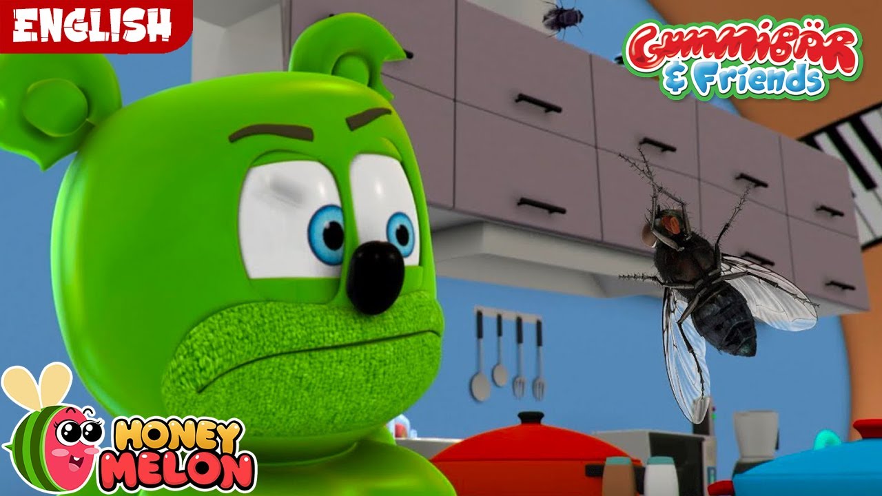Gummy’s Tiny Fly Problem Turns Into BIG Trouble! | Gummy Bear English ...