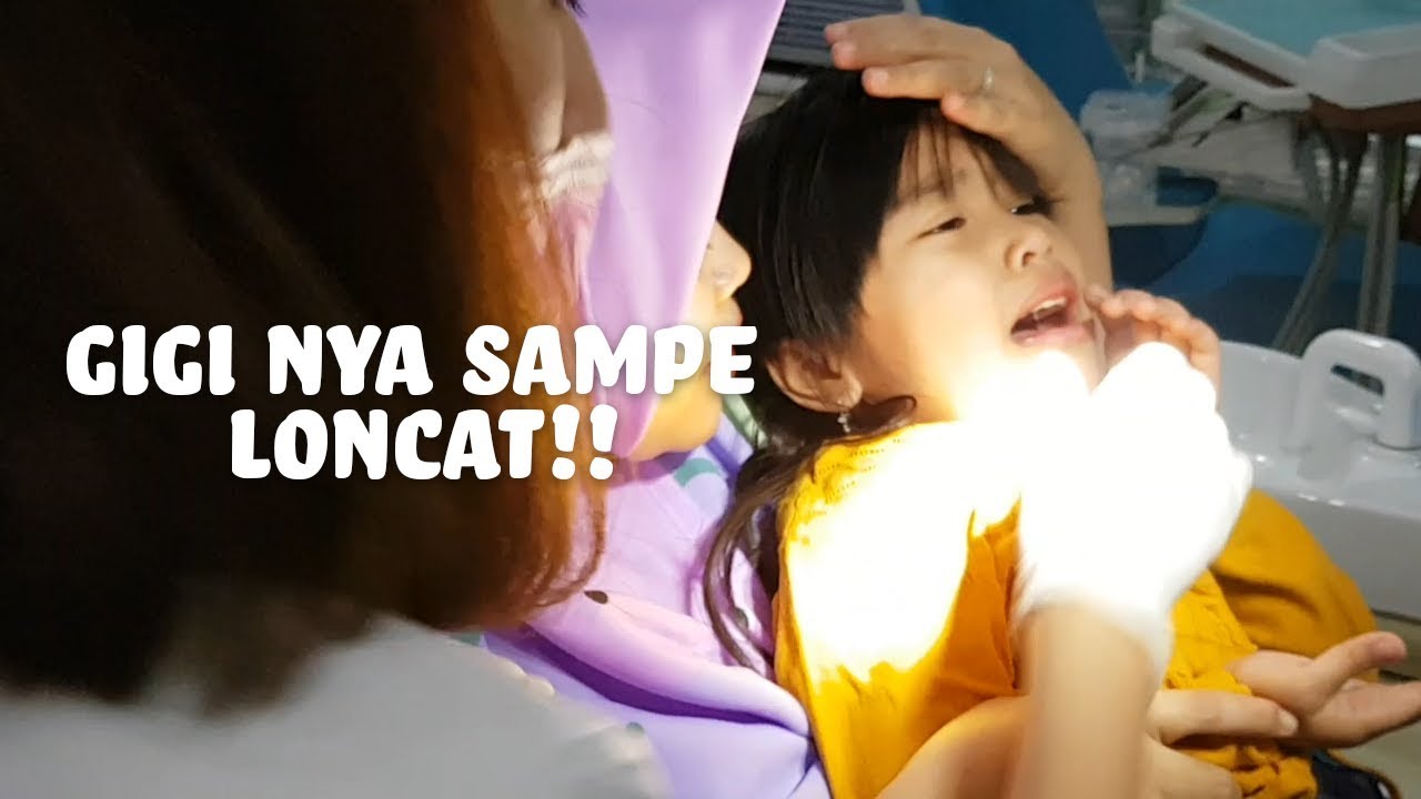 SENJA PERTAMA KALI CABUT GIGI - YouTube