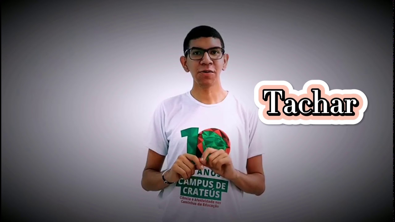 Língua Portuguesa - A diferença entre “tachar” e “taxar”. - YouTube