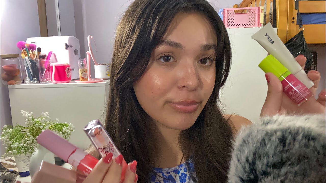 ASMR: lipgloss & mouth sounds 💄🩷 - YouTube