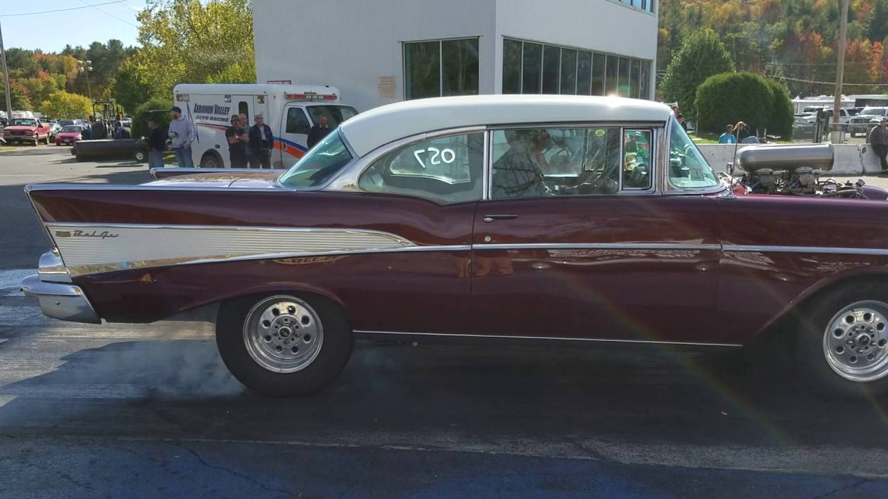 10-15-2016 Eagle 57 chevy 6-71 blower - YouTube
