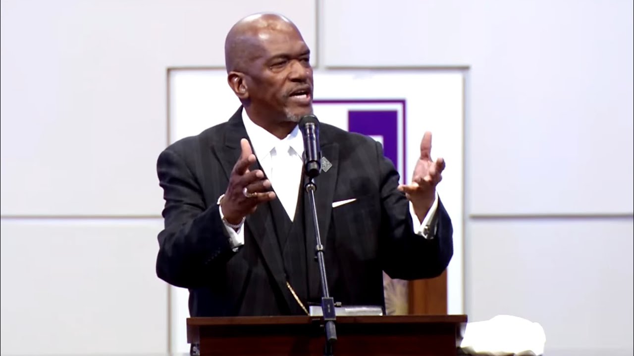 Mirrors & Windows (Luke 14:25-35) - Rev. Terry K. Anderson - Luke 14:25 ...