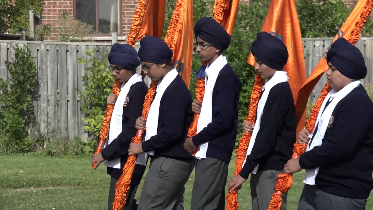 Khalsa Community School Brampton Nagar Kirtan | Hamdard TV | - YouTube