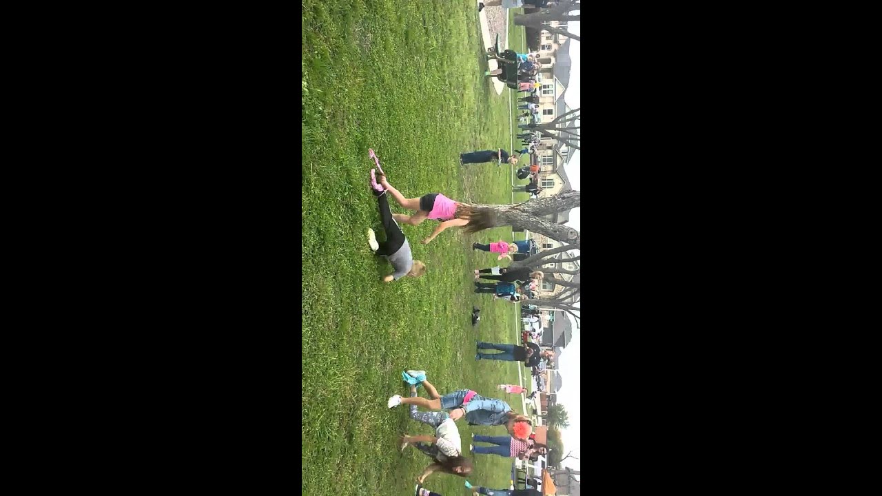 3 legged race - YouTube