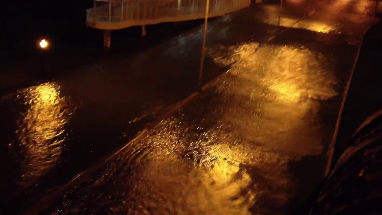 Flood in NYC From FDR Drive North to Harlem River Drive during ...