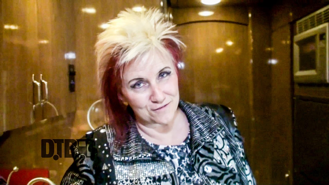 Jennifer Batten - DREAM TOUR Ep. 405 - YouTube