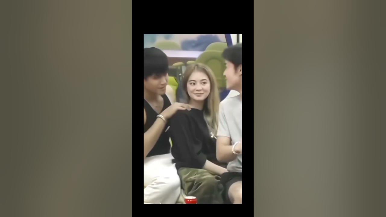 Pbb Jarren Garcia And Sofia Smith Kiligmoments Jarfyang Sofiasmith9742 Pbbgen11 Youtube