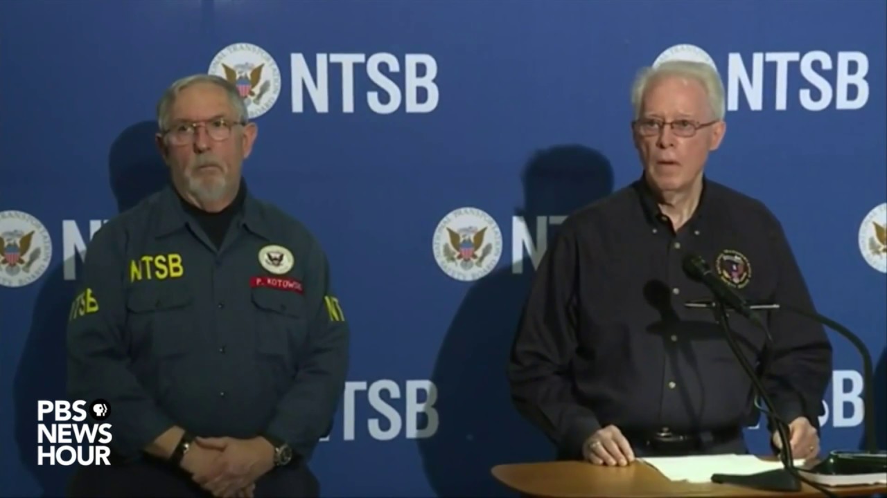 WATCH: NTSB hold news conference on Amtrak train crash - YouTube
