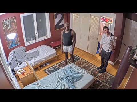 Fishtank Live • Season 3 • “ALEX, KISS BURT!” • Computer Wants ALEX ...