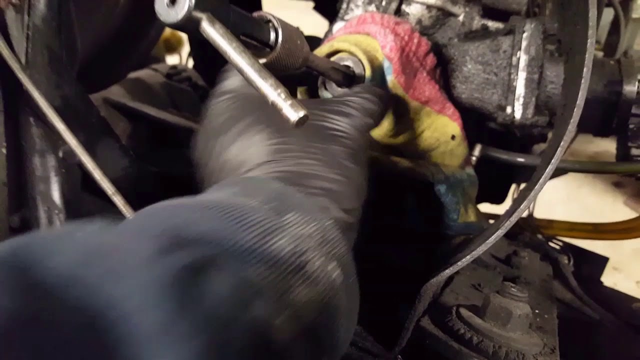 ROPE TRICK & PISTONS! Any small engine. - YouTube