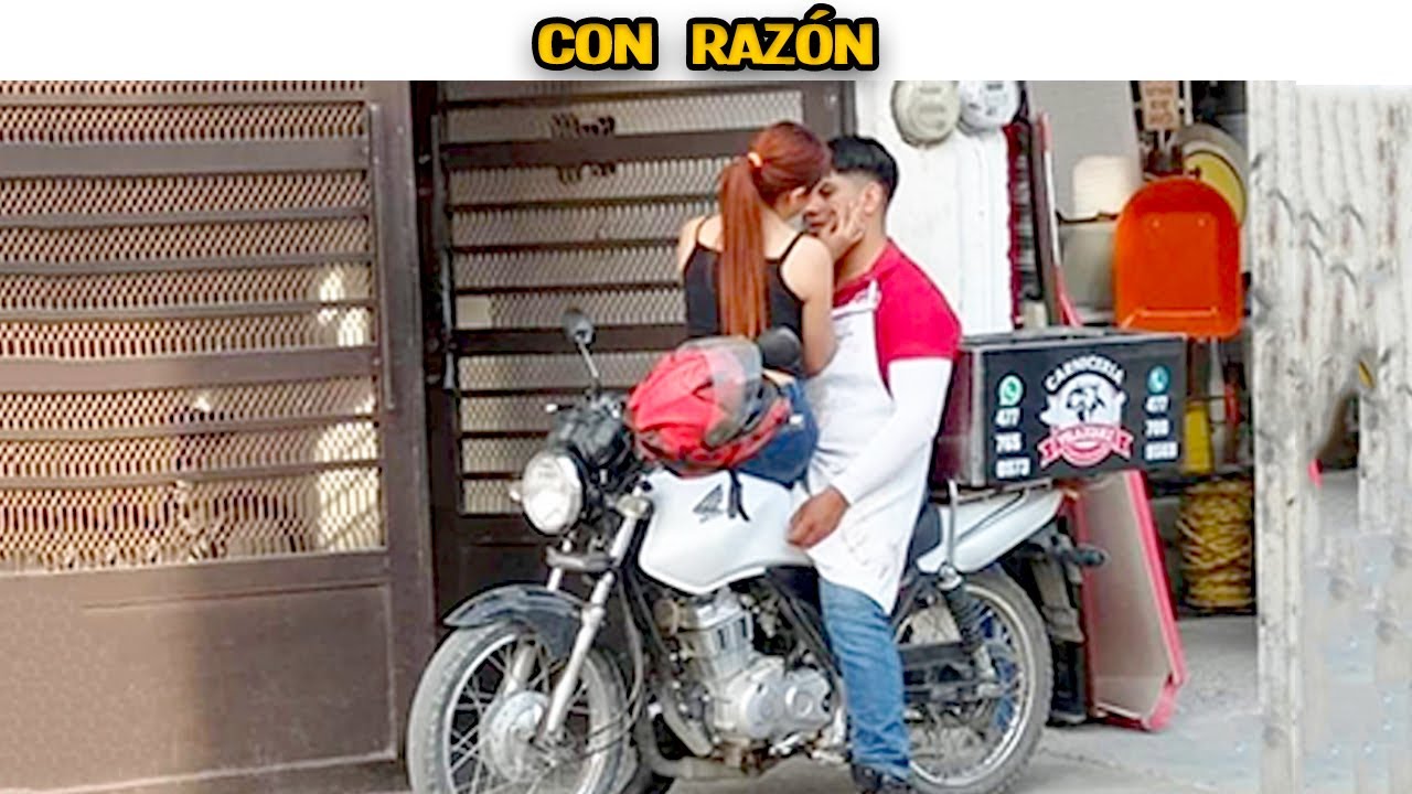 MEMES #619 - EL REPARTIDOR CALIENTE - YouTube