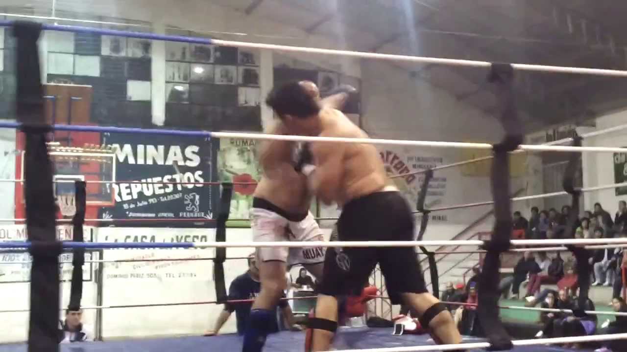 1er Round MMA, Minas, Uruguay 9.9.2013 - YouTube