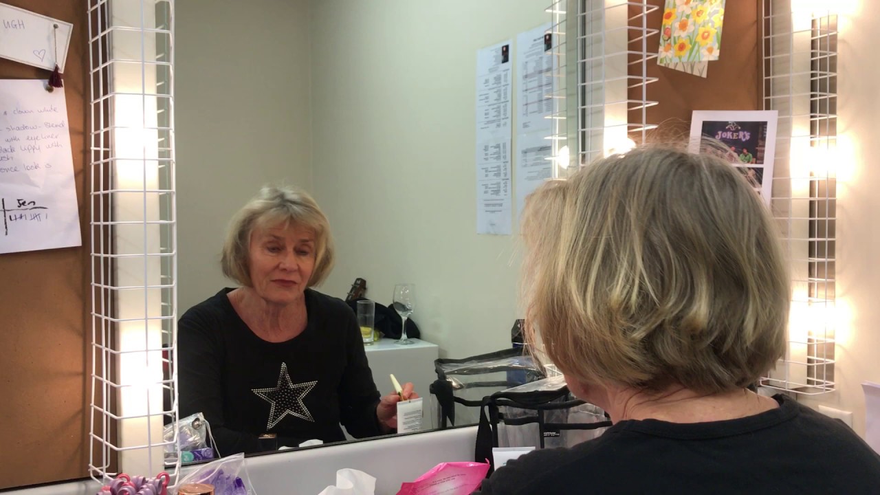 Jennifer Ludlam asks you to support Nightsong - YouTube