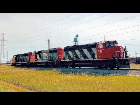 CN EMD units on the CN Drumheller subdivision! - YouTube