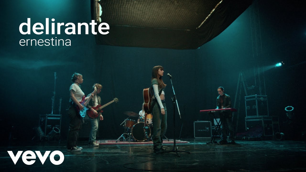 ERNES - delirante (Official Video) - YouTube