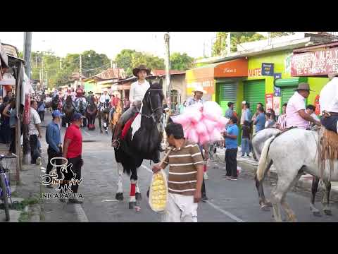 Un Piquete Desfile hípico Santa Teresa Carazo Nicaragua. Cabalgatas, caballos, equinos.