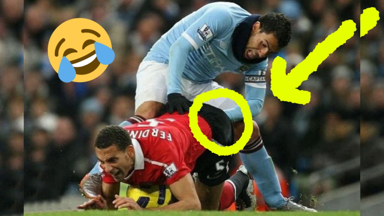 Does football also make you laugh?🤔| Funny football moments🤣⚽ - YouTube