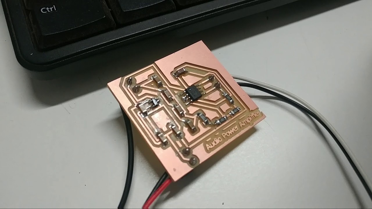 LM4861 Audio Amplifier . - YouTube