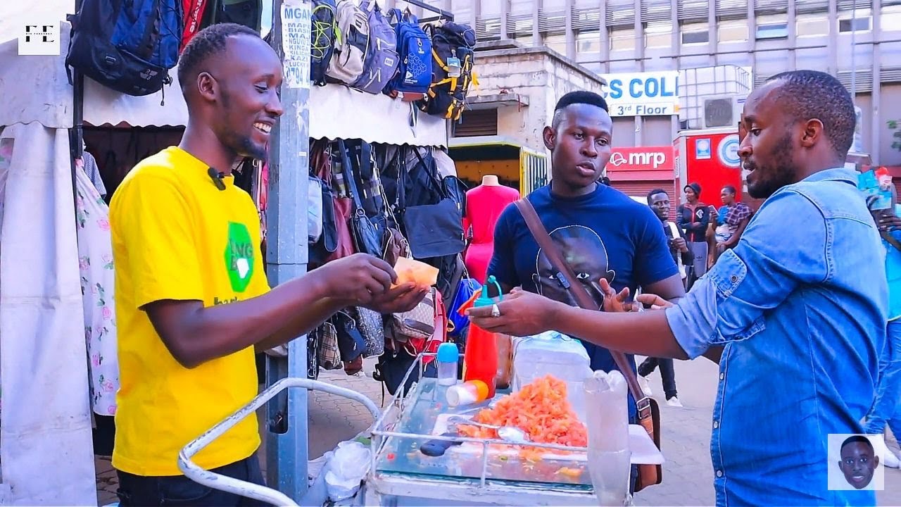 Crazy business in NAIROBI CBD || How Gesonso makes millions from Smocha ...