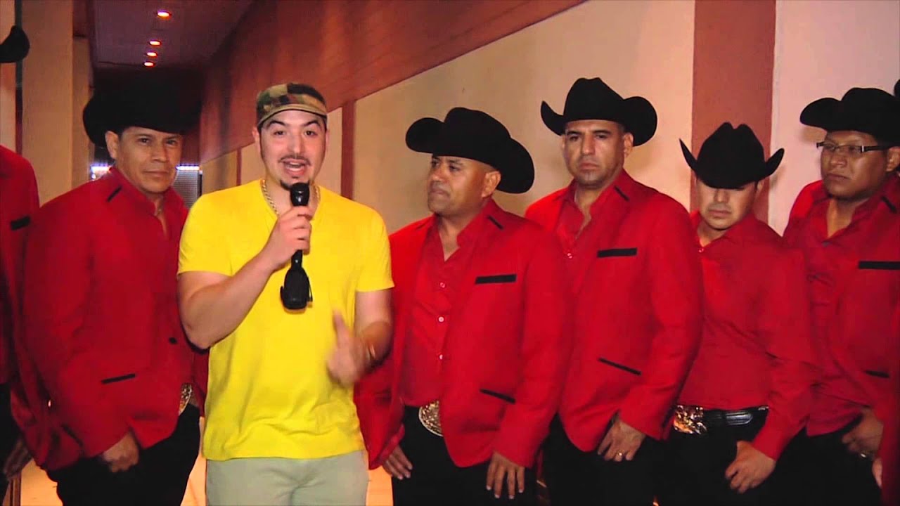 Banda Los Lagos Entrevista Y "A Los Cuatro Vientos" 6/7/2015 - YouTube