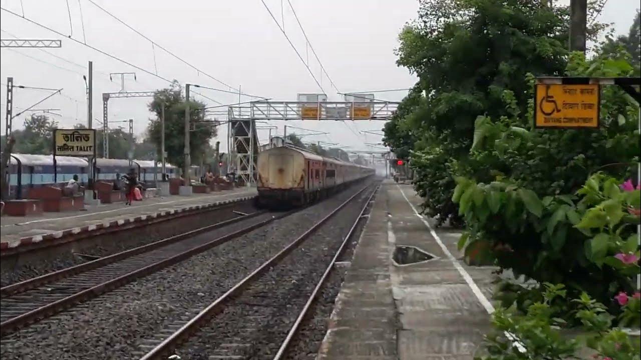 Kanyakumari to Dibrugarh - Longest running train of India || 22503 Vivek Express at Talit - YouTube