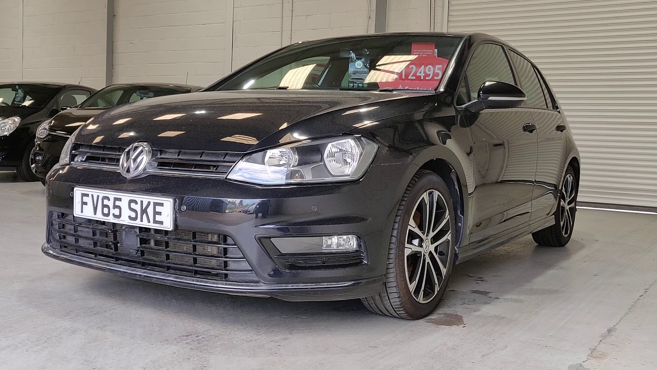 VW Golf R-Line TDi - YouTube