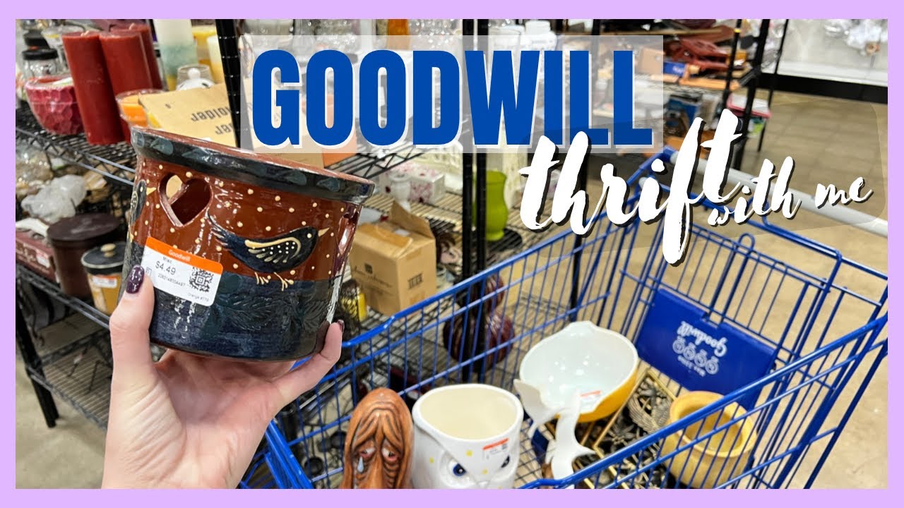 We Shared a Moment | GOODWILL Thrift With Me | Reselling - YouTube