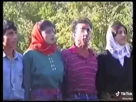 90 li yıllar halay