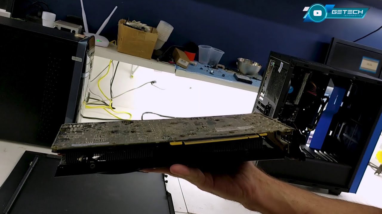Porque será que essa Placa de Vídeo EMPENOU? - YouTube