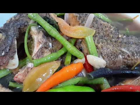 ginisang gulay na may pritong tilapya||My own version of cooking - YouTube