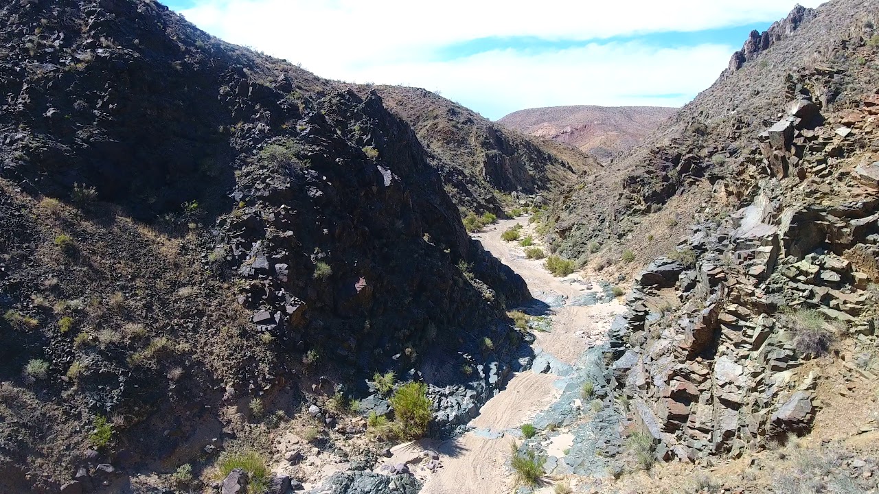 Goler Gulch: The Narrows. - YouTube