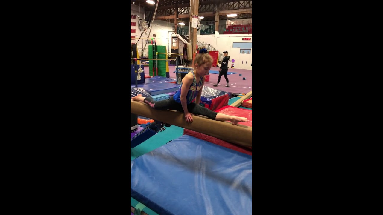 Beam leg swings to split - YouTube