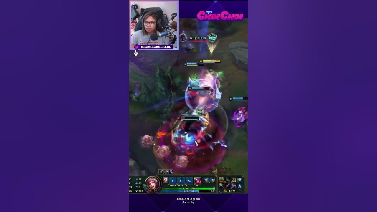 Is This A Bug Or Slill Issue Leagueoflegends Adc Shorts Youtube
