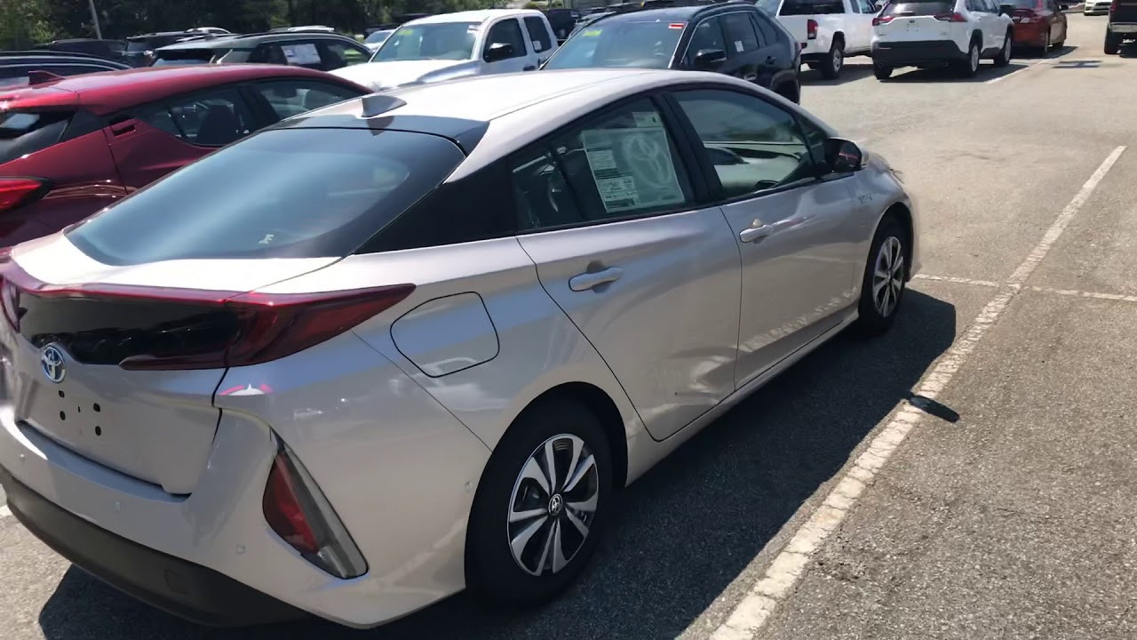2019 Prius Prime Advanced - YouTube