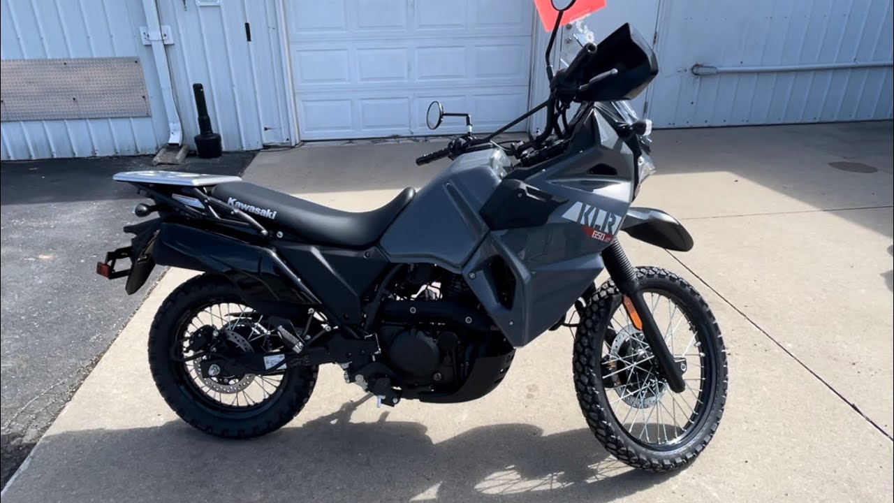 SALESPERSON DAMION GIVES WALK-AROUND OF KAWASAKI KLR!(SPECS+BREAKDOWN ...