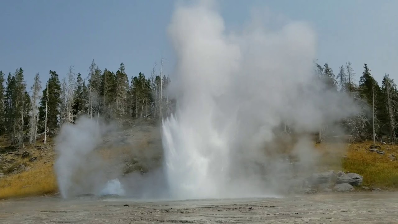 Grand Geyser Eruption Yellowstone National Park - YouTube