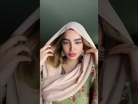 Laura Sahar: Stunning Curvy Model | Bio, Age, Net Worth, & Body Positivity