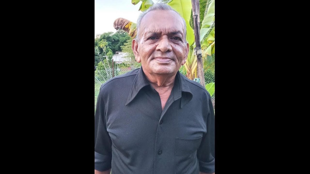Rampersad Vishnu Bridgelal (funeral at Manahambre) - YouTube
