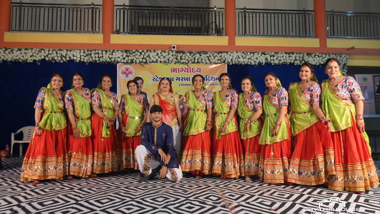 Stage Garba Competition | Shakti Swarupini Garba Group | Choreography ...