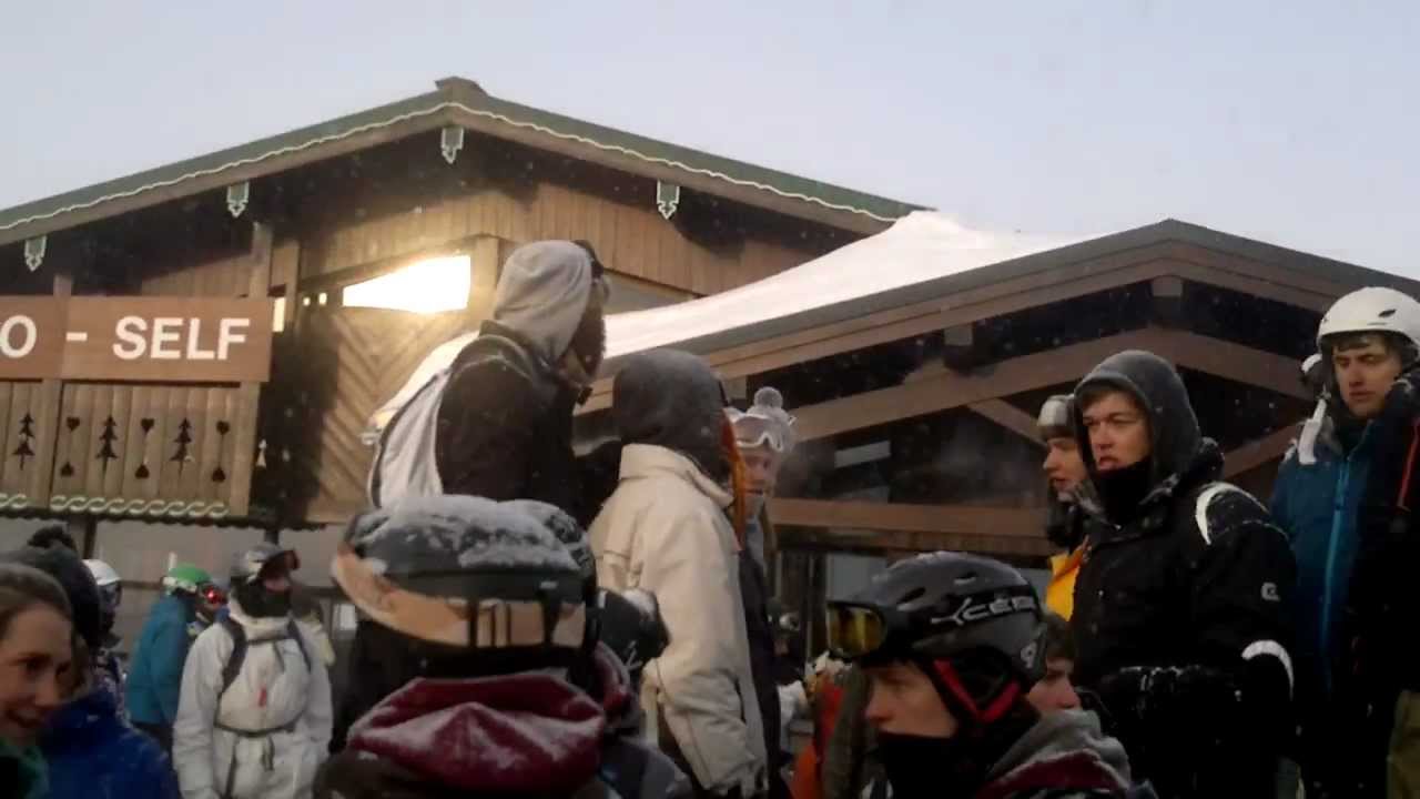 LES 2 ALPES @ LE PANO BAR - APRES SKI CZ.3 - YouTube