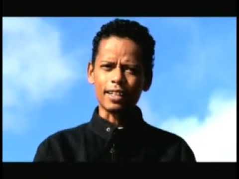 Rolf   Efa Lasanao ny Foko