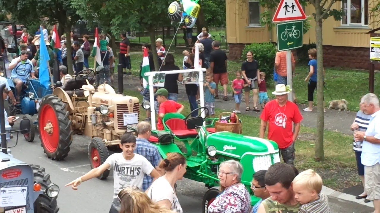 Beautiful original tractor cosplay , Dutra Steyr , Csepel , és a többi ...