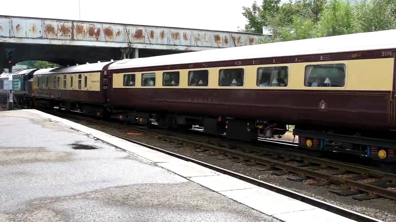 Class 37 37608 37409 Northern Belle leaves Perth station - YouTube