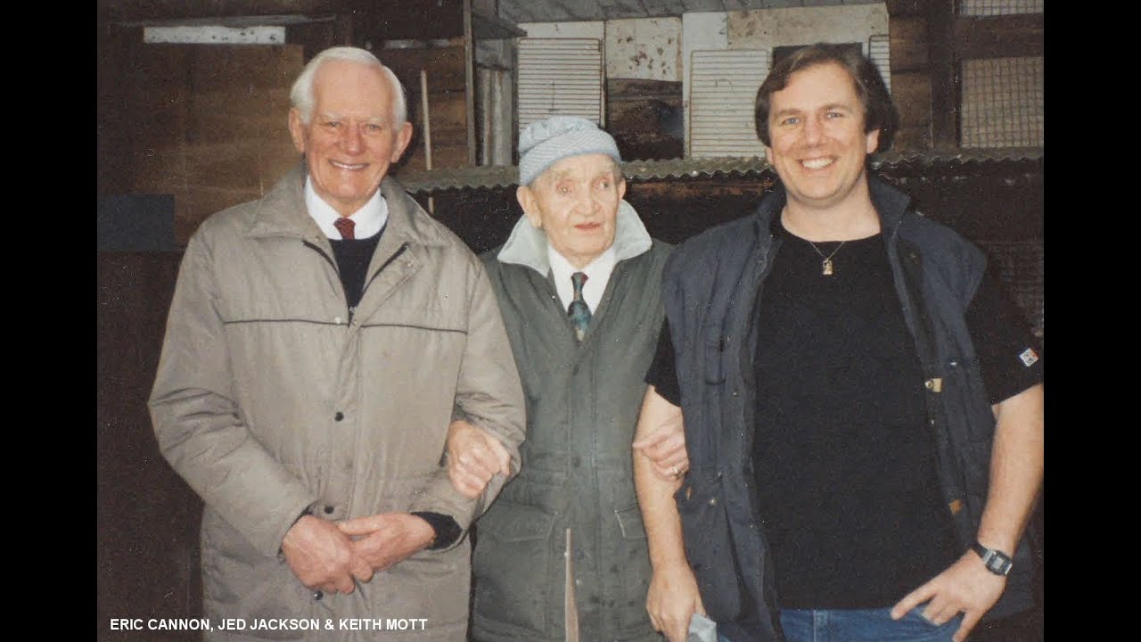 Video 147: Some Pigeon 'Banter' With Jed Jackson 1996 - YouTube